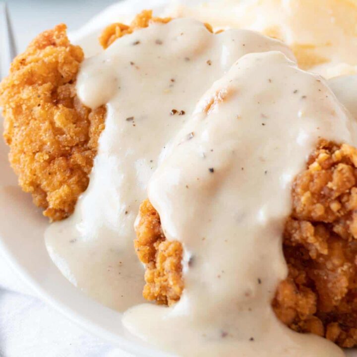 13 Rich And Flavorful Gravy Recipes From Traditional To Fancy - Recipe ...